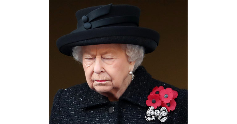 Queen Elizabeth has two phone contacts she 'always' answers - 'He ...