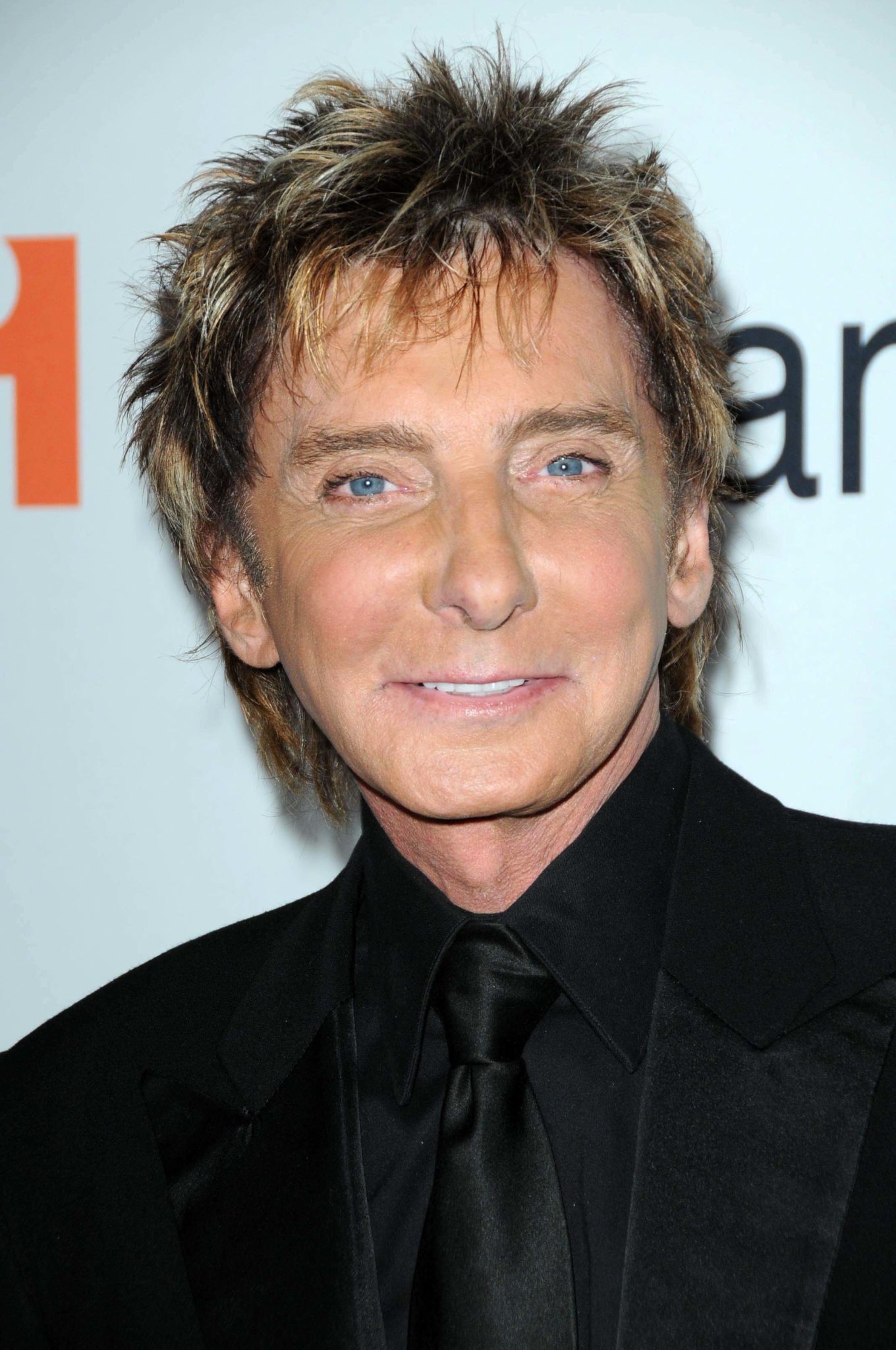 Meet the man Barry Manilow's been with for almost 40 years