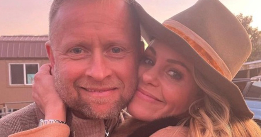 Candace Cameron Bure won't back down over pics backlash