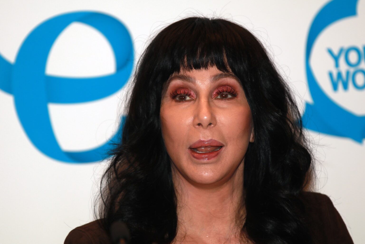 At 76, Cher is blasted for being "too old" for revealing style – she ...