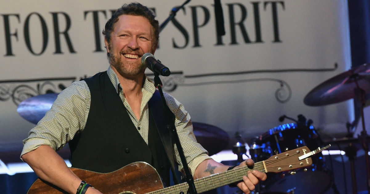 Country star Craig Morgan re-enlists in army reserve at 59 – "A true ...