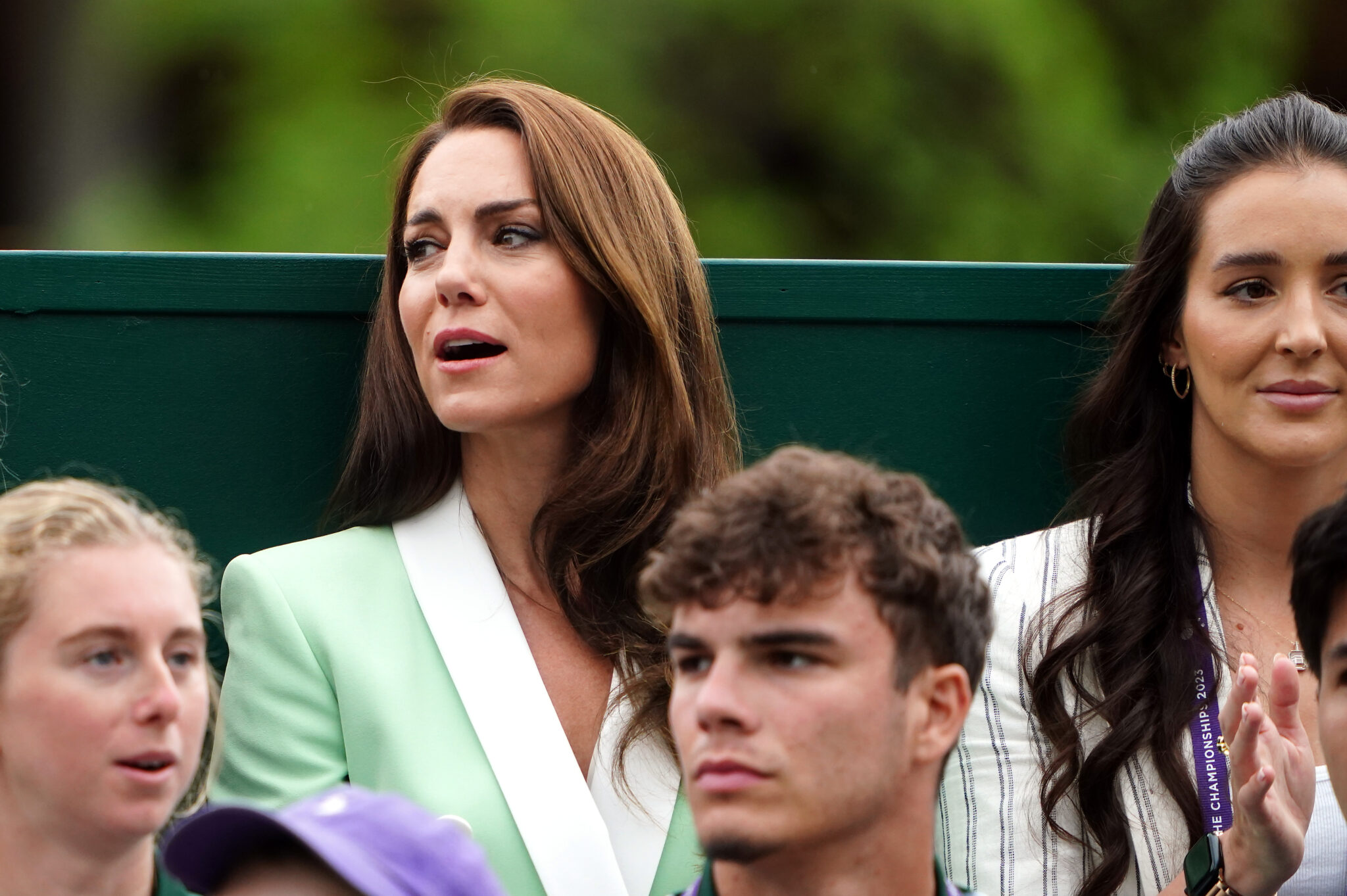 Kate Middleton struck with one demand by royal expert in the middle of ...