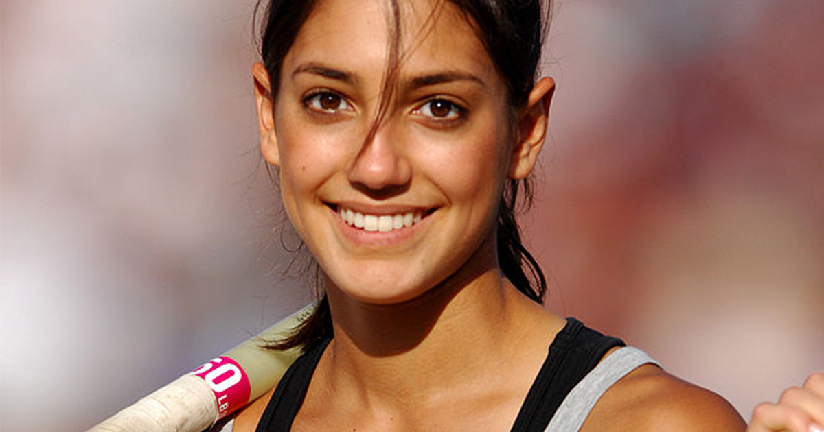 The truth about that famous Allison Stokke photo