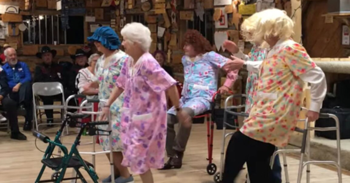 Five grandmas stun with 'Pretty Woman' dance
