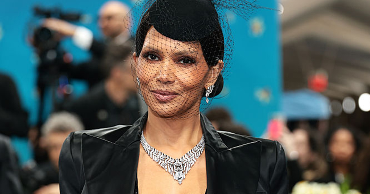 Halle Berry going underwear-free in sheer Met Gala dress