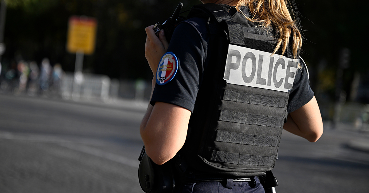 Ex-cop makes $100,000 in first month as adult content creator