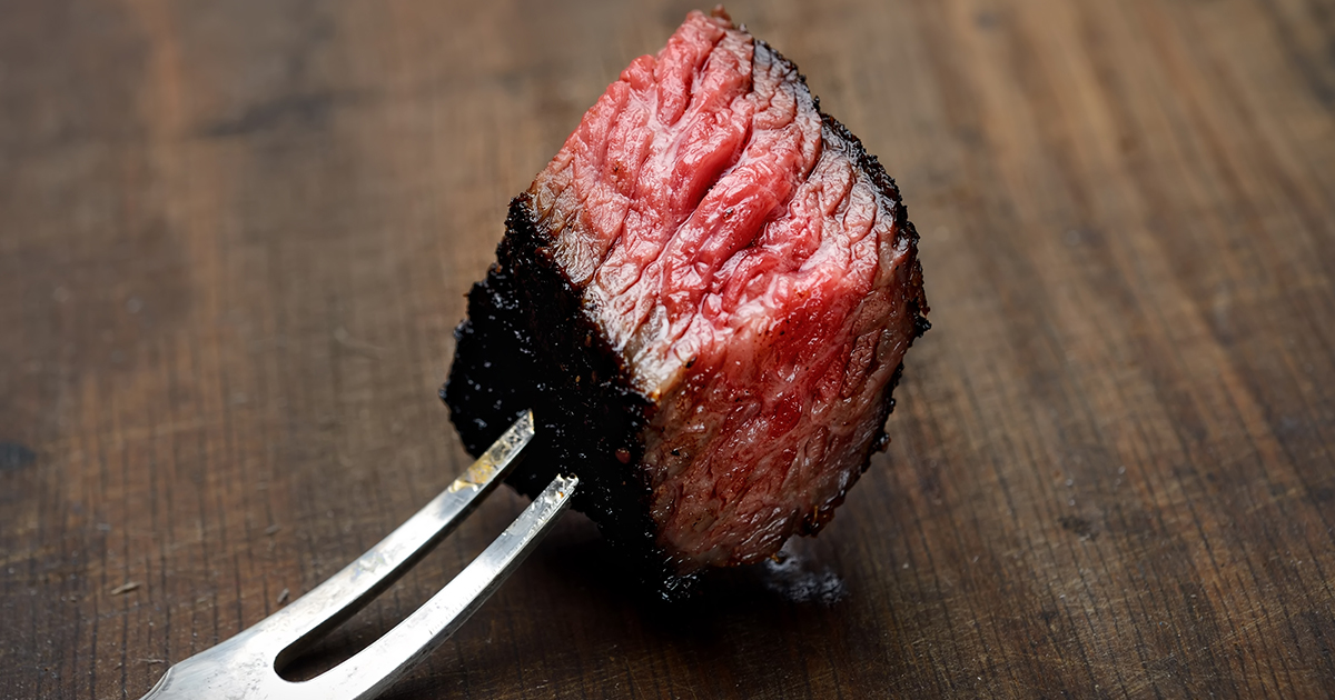 Experts finally reveal why you can eat rare steak — but never rare chicken