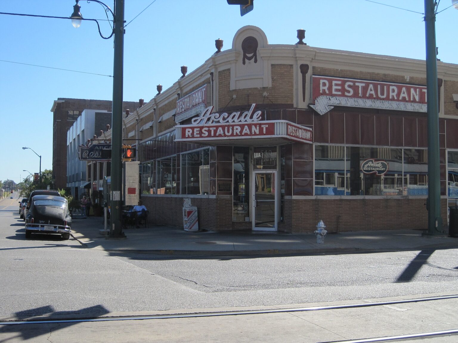 Step back in time at Memphis’ legendary Arcade restaurant