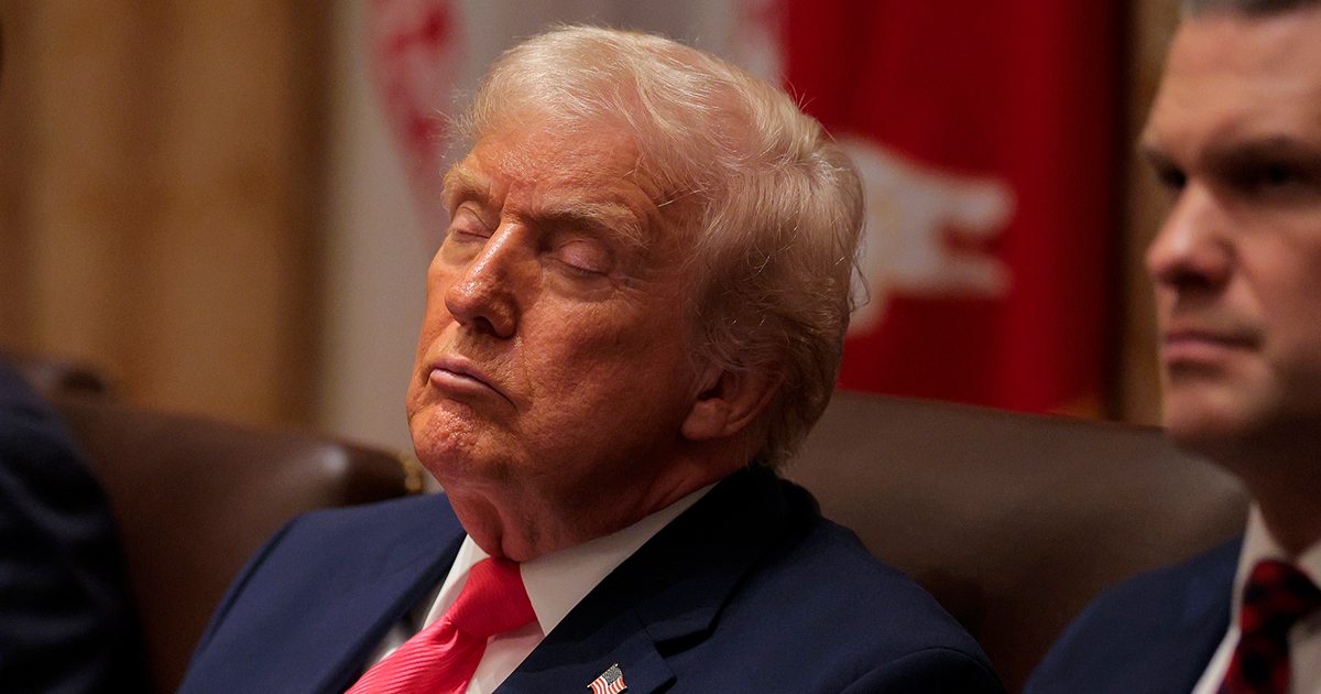‘Commander in sleep’: Trump mocked after appearing to fall asleep in ...