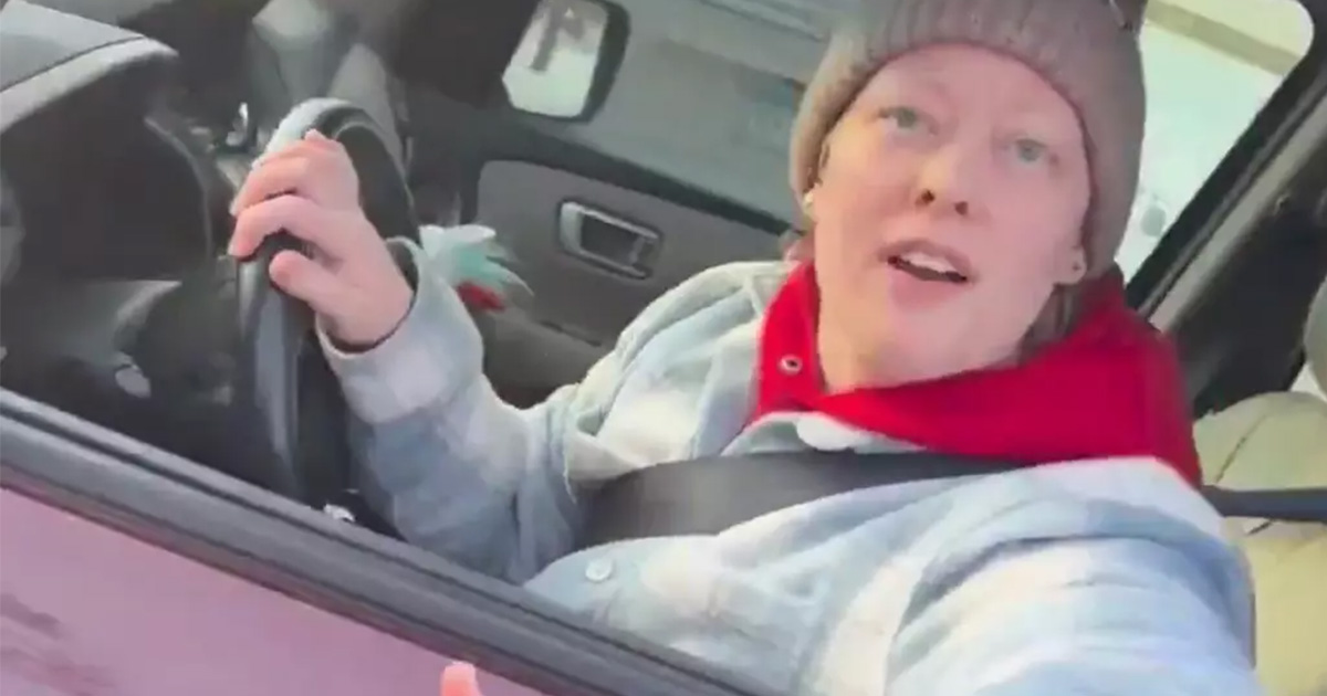 Forensic expert spots 'significant' sign in Renee Good's hands