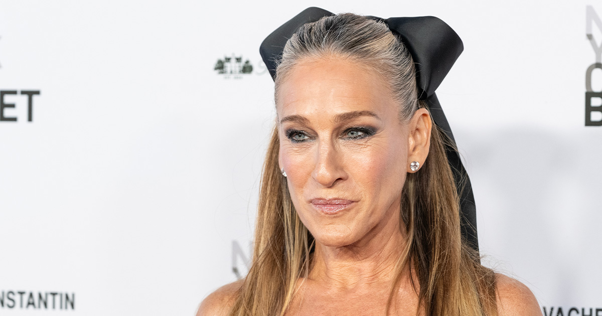 Sarah Jessica Parker, 58, ikääntyy luonnollisesti – ja saa siitä kritiikkiä