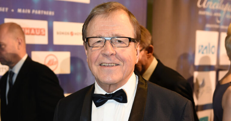 Arvi Lind lähetti Matti Röngälle terveisiä tv:ssä – paljasti hauskan ...