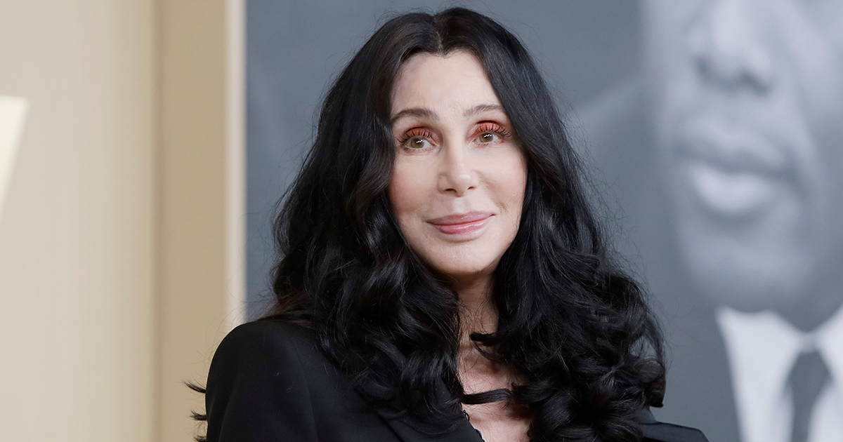 Cher paljastaa yllättävän uutisen urastaan