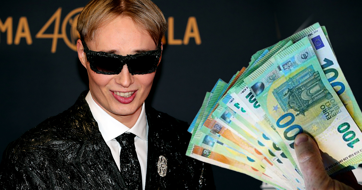 Isac Elliot jakoi tuhansia euroja faneilleen kesken keikan