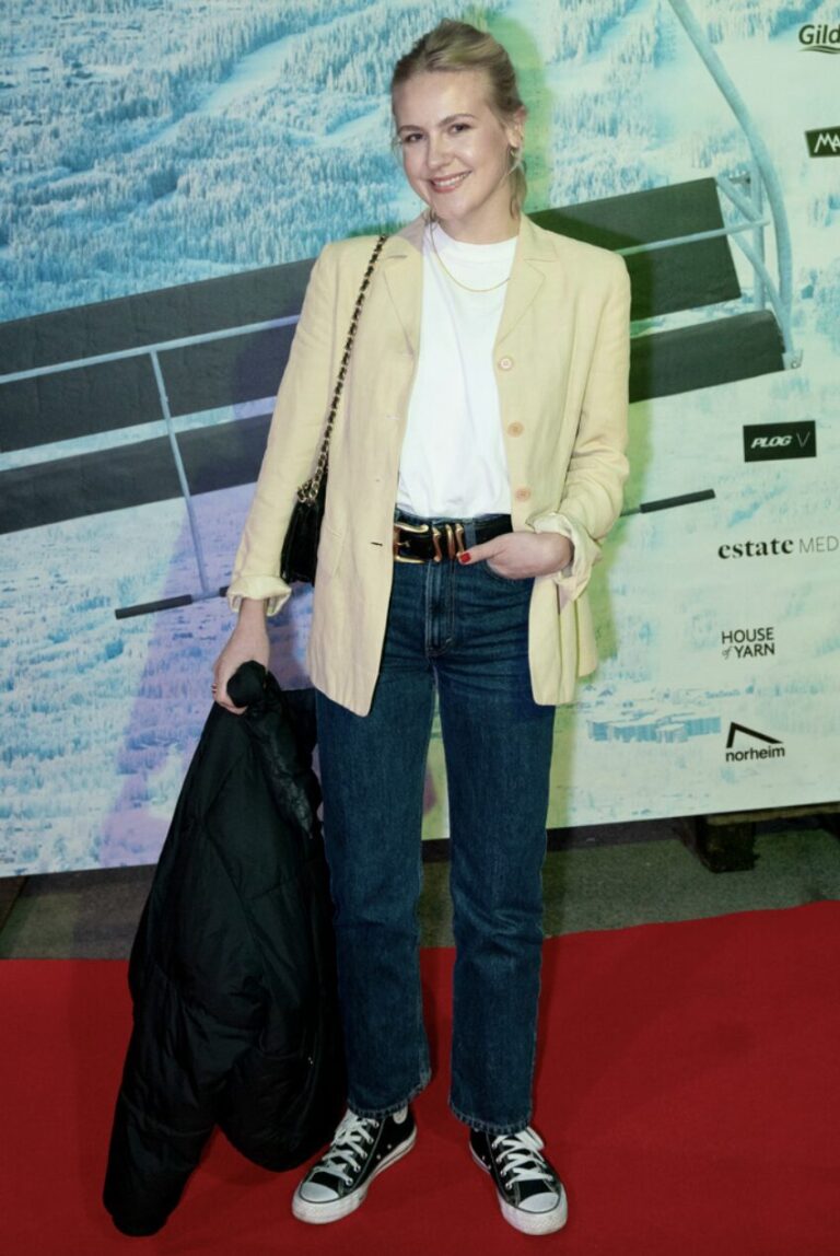 Jon Skolmens barnebarn har blitt voksen – slik ser hun ut i dag