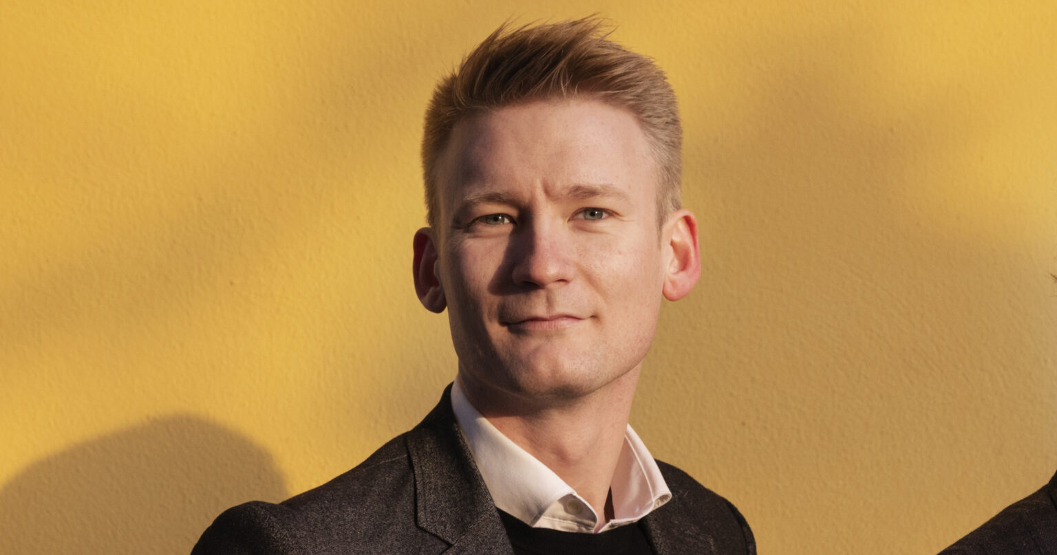 Peter Kofod er blevet far: Deler søde billeder