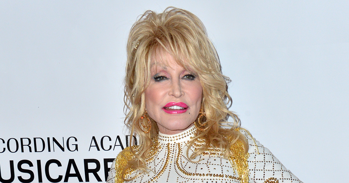 Dolly Parton med trist afsløring: Jeg fik tæsk på grund af mit udseende