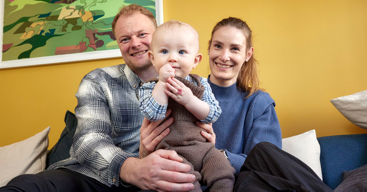 Christian Degn deler søde billeder fra juleaften: "Jeg fik lige, hvad ...