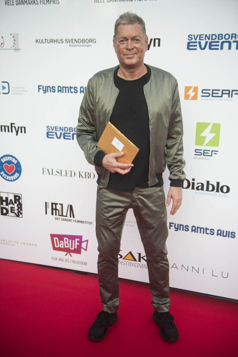 Peter Frödin har rundet 60: Her er de søde beskeder fra vennerne