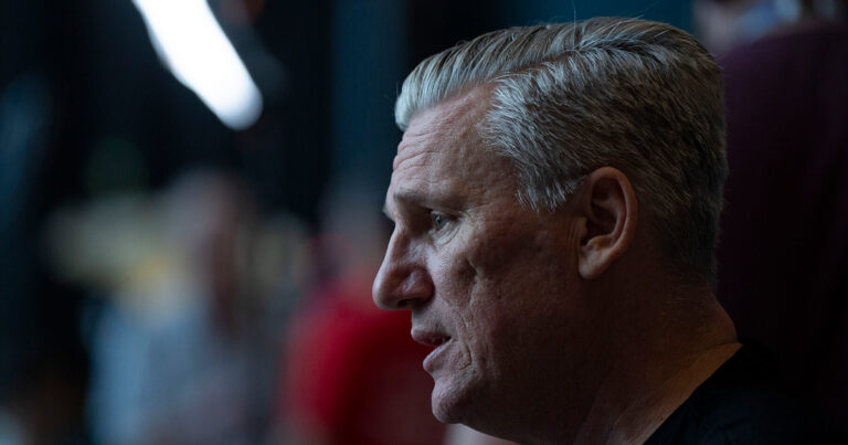 Nikolaj Jacobsen får ikke megen søvn under VM