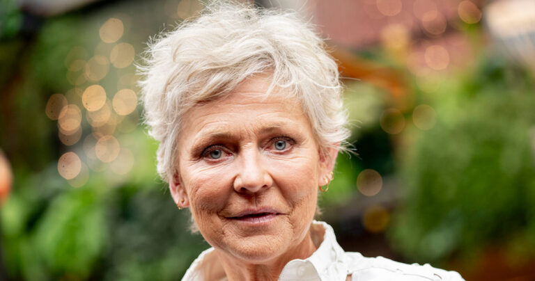 Søs Egelind trækker sig fra Tivolirevyen