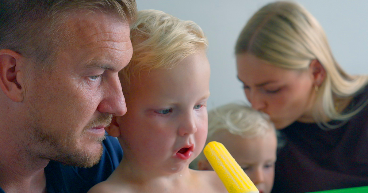 Konrads lillebror er også ramt af sygdom