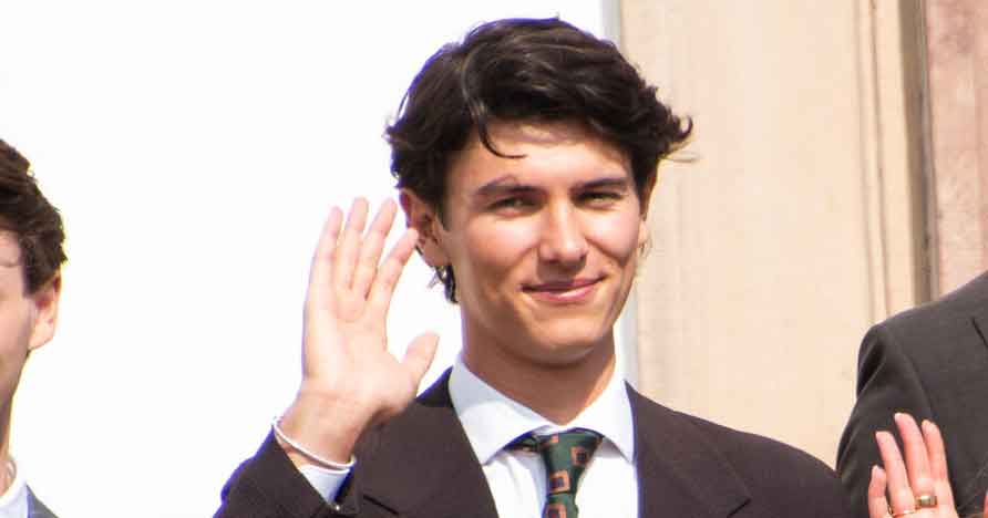 Grev Nikolai på slap line: Se hans klodsede øjeblik