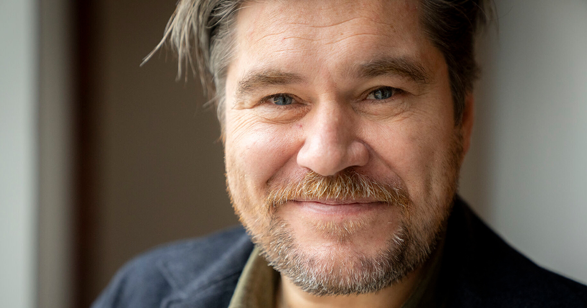 Rasmus Bjerg viser vildt vægttab frem