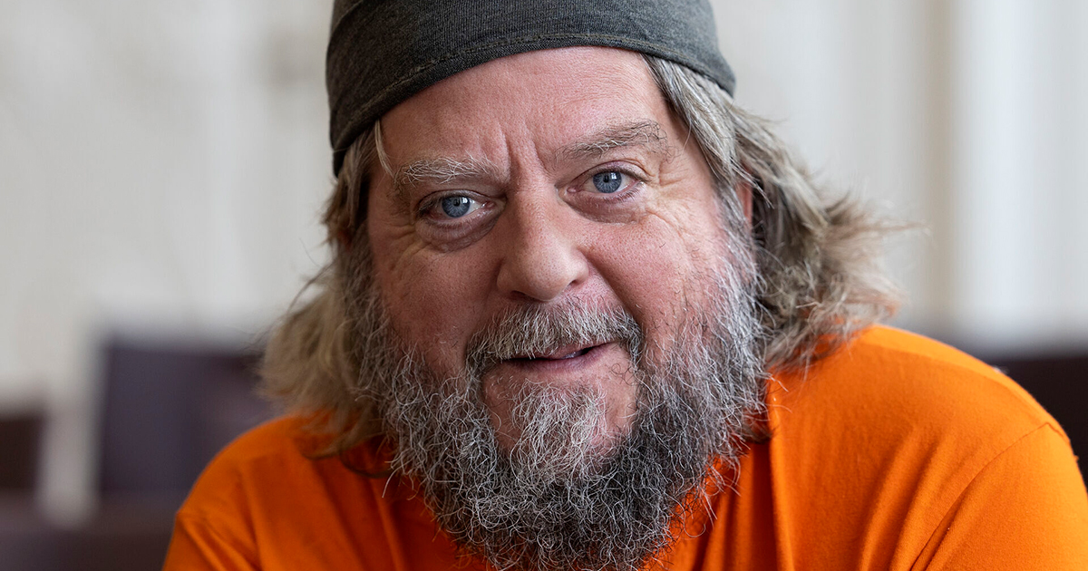 Anders Lund Madsen sætter ord på brorens død