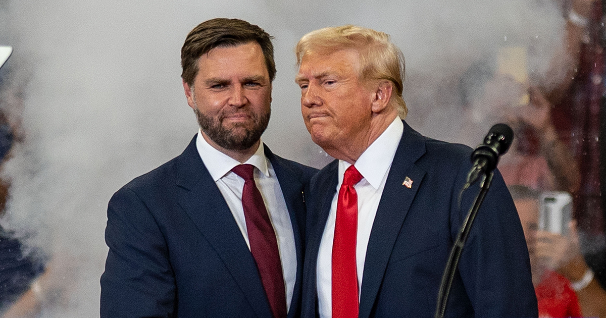 JD Vance langer ud efter Danmark