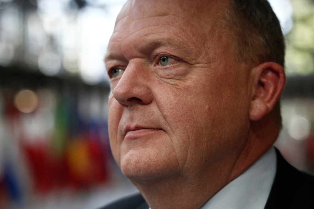 Kort efter stor Mette Frederiksen-'bombe': Lars Løkke Rasmussen åbner ...