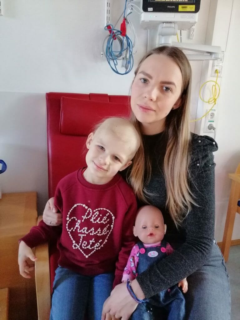 Der kleinen Lisa (3) helfen im Kampf gegen Krebs nur noch Spenden